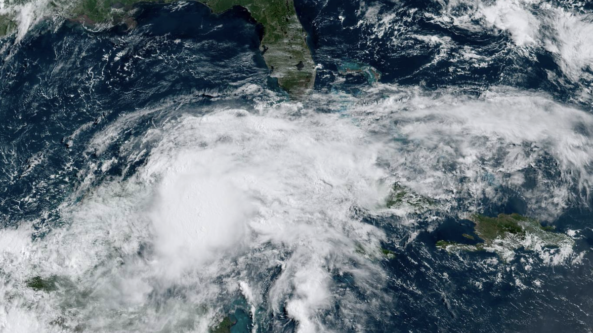 Tormenta tropical Alex a punto de formarse en el Caribe. Miami Dade se ...