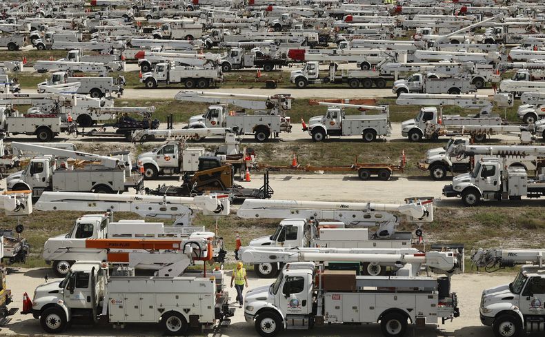 Más de 1,5 millones de clientes quedan sin electricidad en Florida tras ...