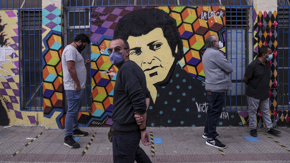 Chile: dictan prisión preventiva para ex oficial del ejército acusado ...