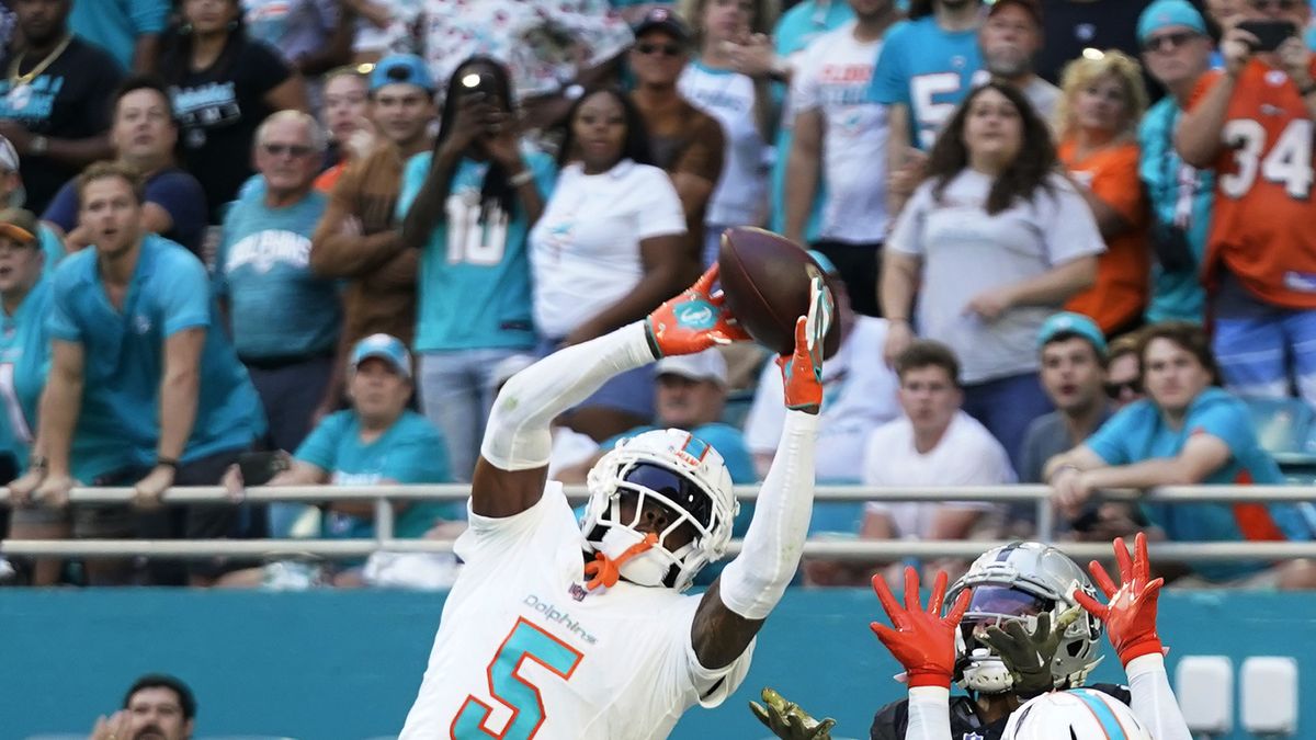 Jalen Ramsey sella la victoria de los Dolphins con intercepción para ...