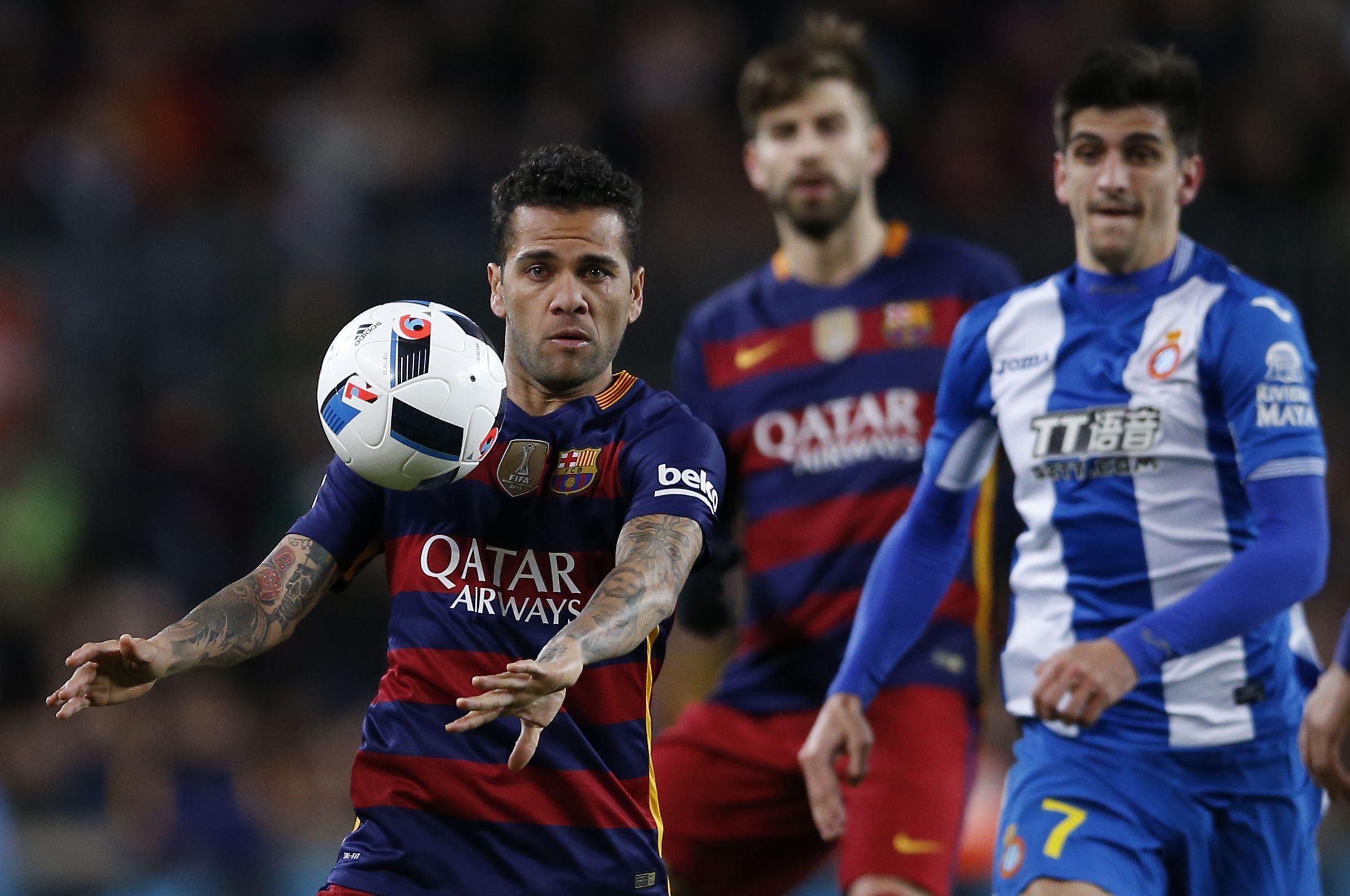 El fútbol cerca de experimentar con repeticiones por video