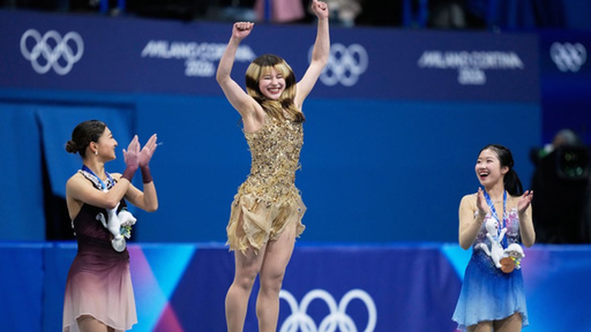 Alysa Liu da su primer oro olímpico s en patinaje artístico femenino en ...