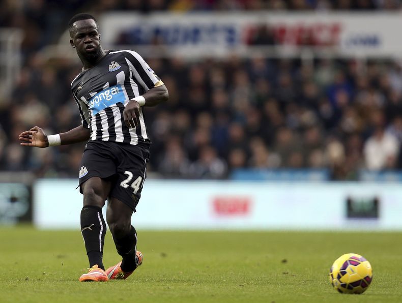 Cheick Tioté, ex medio del Newcastle, muere en entrenamiento