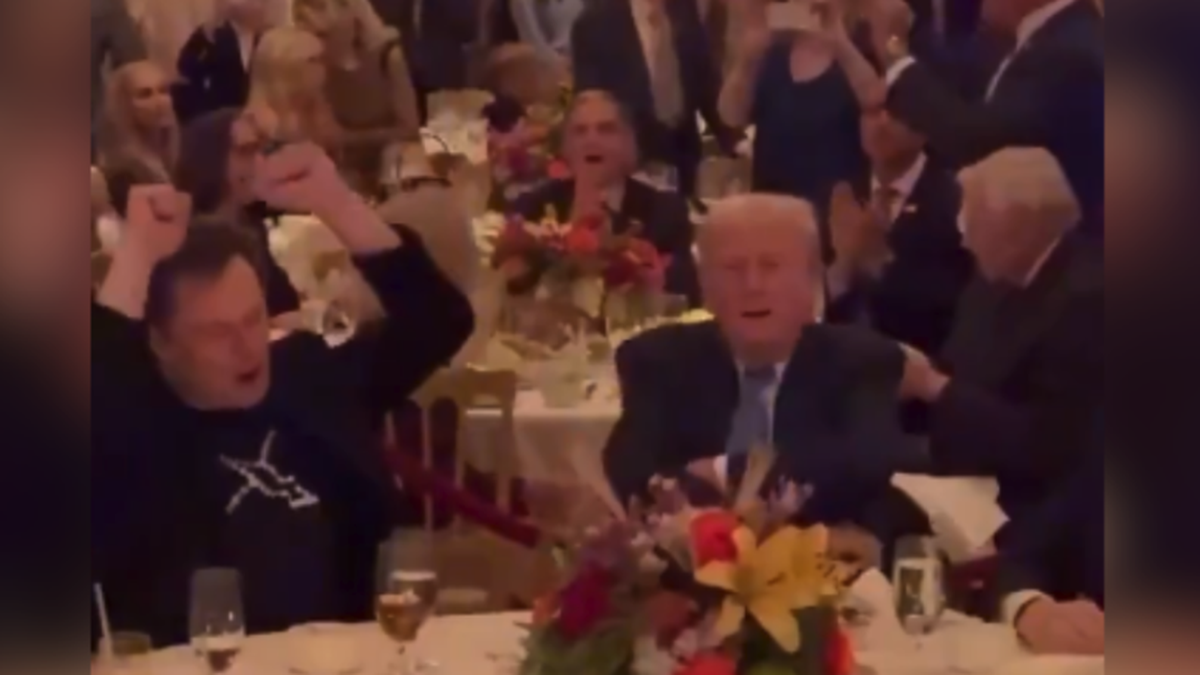 Trump y Elon Musk Celebran Thanksgiving a lo Grande en Mar-a-Lago