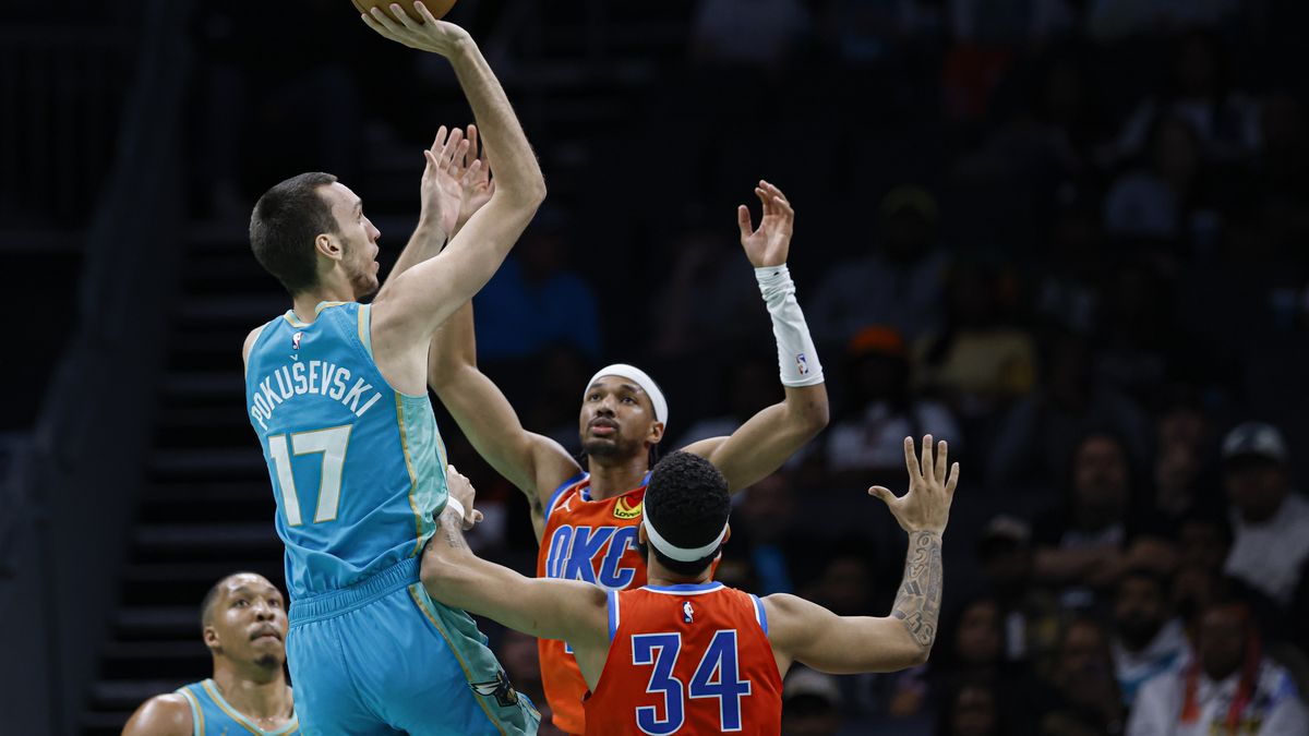 Josh Giddey logra el 11mo triple-doble de su carrera y el Thunder vence ...