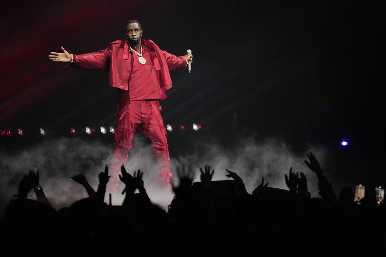 Diddy pone la música por encima del negocio para “The Love Album - Off ...