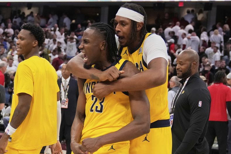 Triple agónico de Haliburton da a Pacers victoria 120-119 sobre Cavs y ...