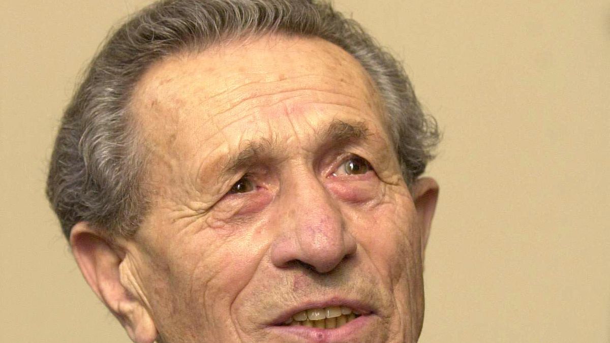 Muere Adolf Burger, judío obligado por nazis a falsificar