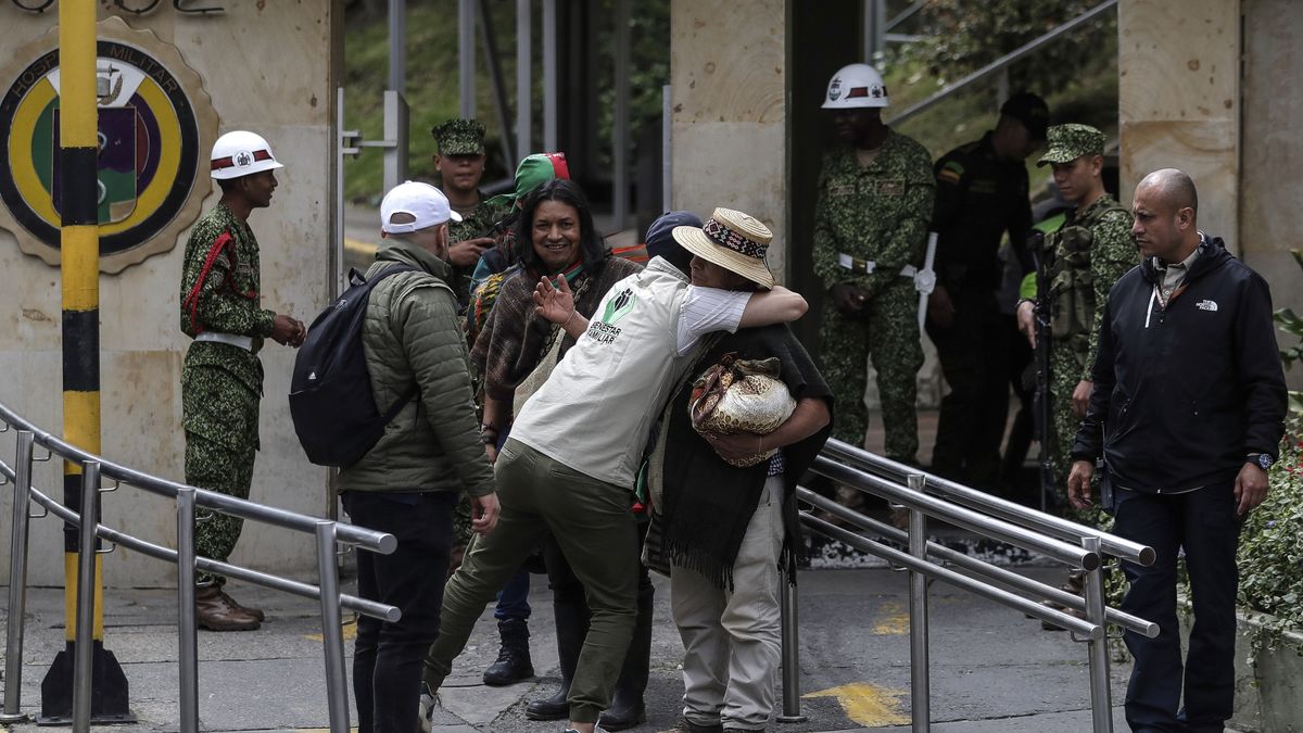 Niños que sobrevivieron 40 días en la selva de Colombia se recuperan ...