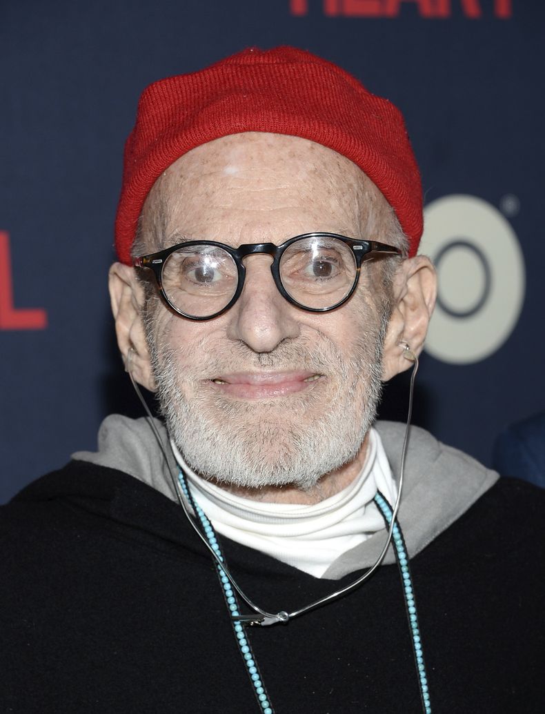 Muere dramaturgo y activista Larry Kramer a los 84 años