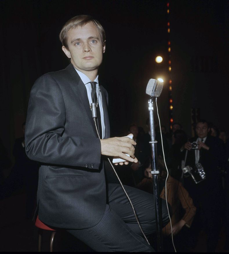 Fallece el actor David McCallum de “The Man From U.N.C.L.E.” y “NCIS”