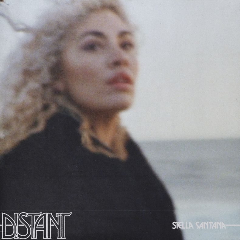 Stella Santana vive evolución con “Distant”